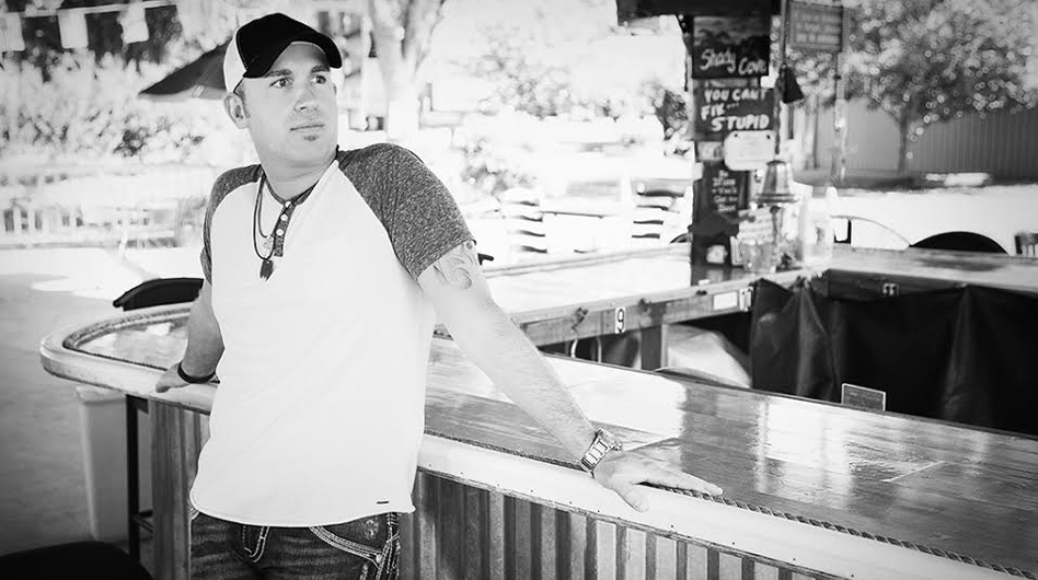 Naylor's Notes: Keith Walker - The Chase - Galleries - Jammerzine