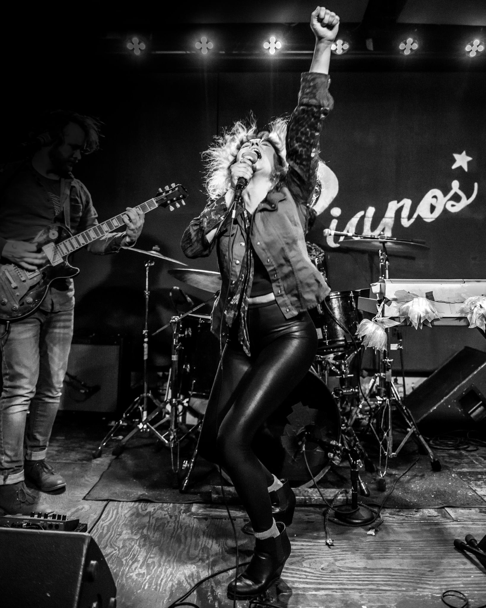 Jammerzine Exclusive: An Interview With Molly Rocket - Audio - Jammerzine