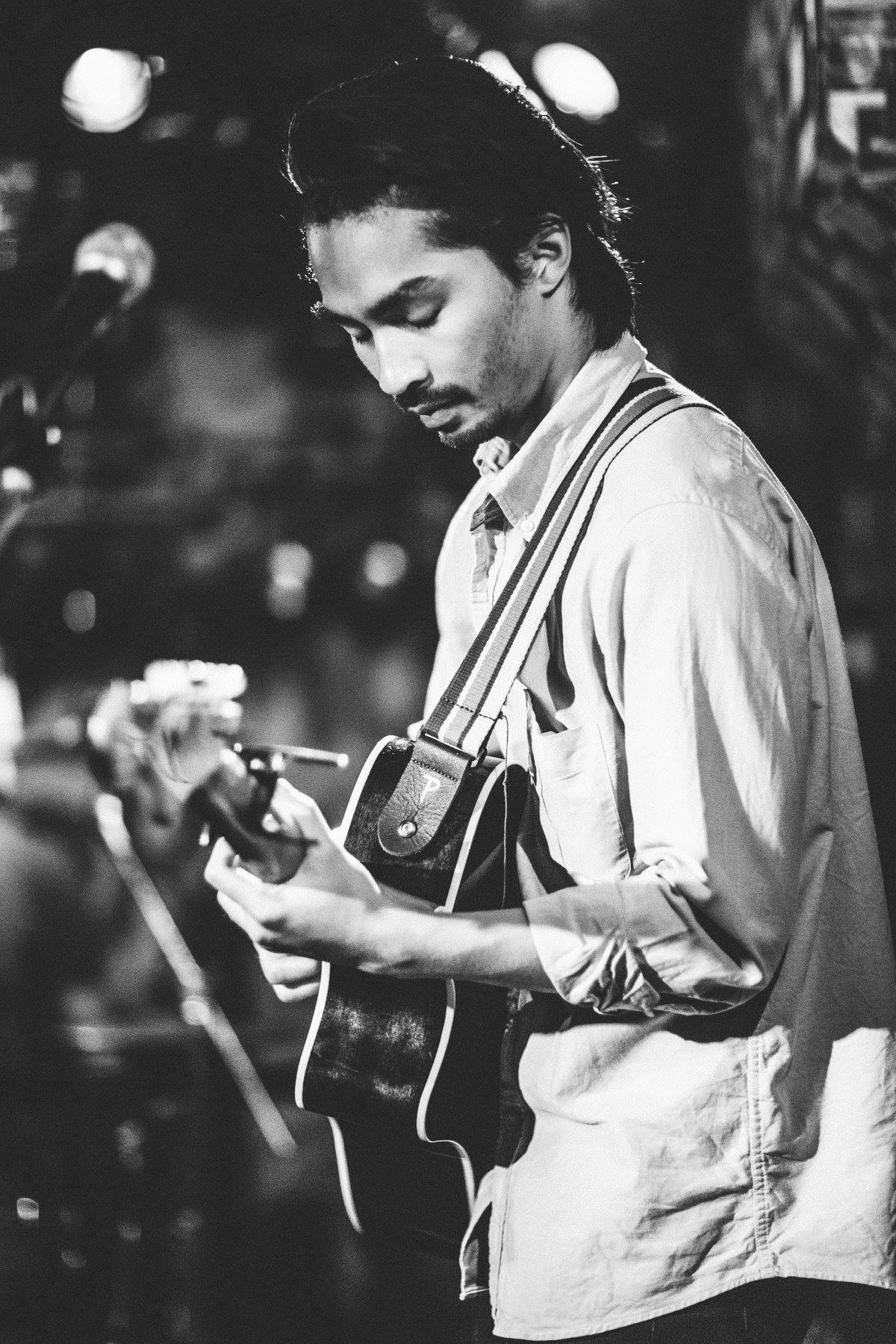 The Test Drive: Chris Baluyut - Leap Year - Jammerzine