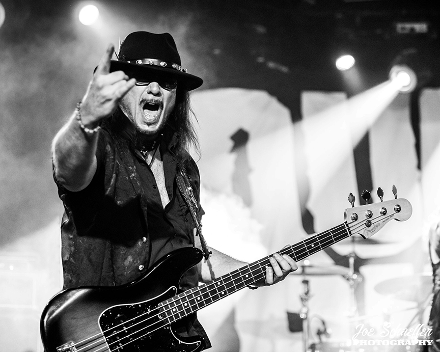 Jammerzine Exclusive: An Interview with Chuck Wright + 'Chuck Wright's ...